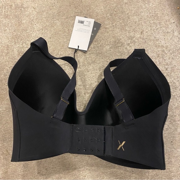 knix | Intimates & Sleepwear | Knix Bra Size 6 Your Wing Woman Contour ...